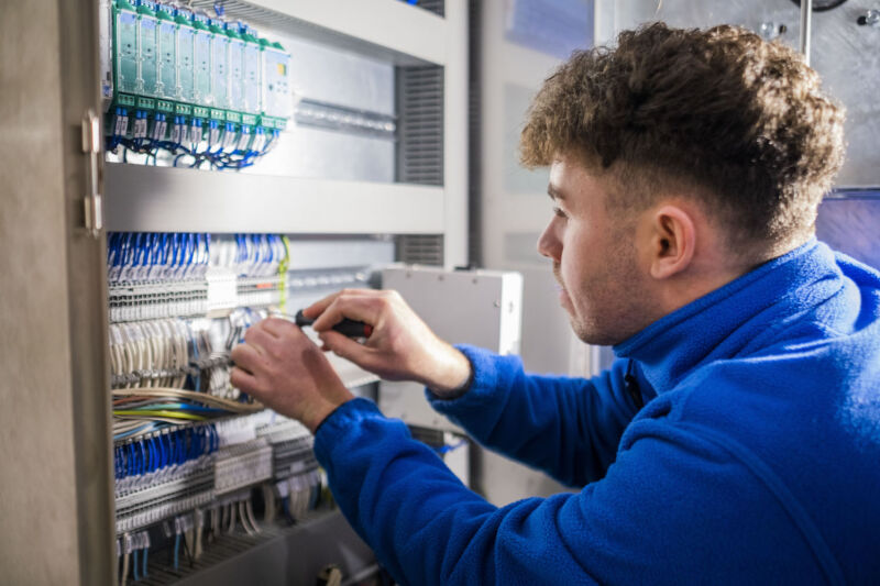 Logan Energy to create 100 jobs in significant new hydrogen refuelling ...